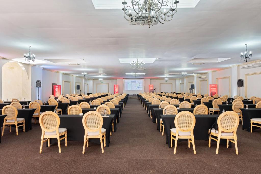 Velmore Hotel & Spa, Centurion (updated prices 2025)