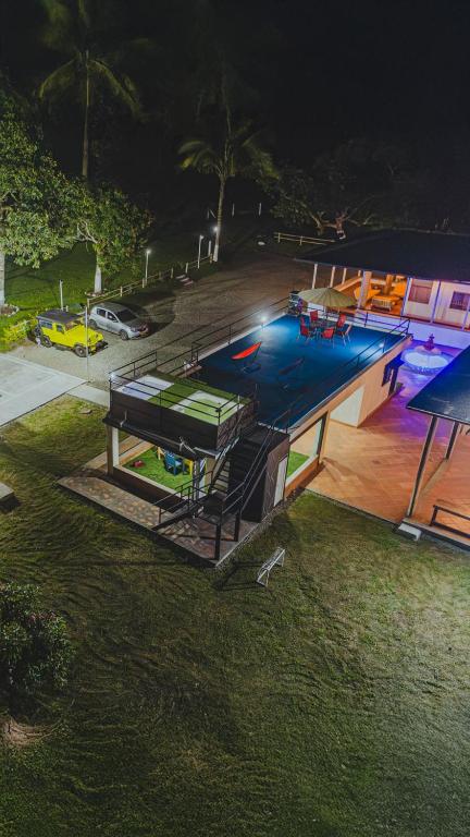 Raizes AXM I Casa Campestre I Armenia, Quindío, Colombia, Армения ...