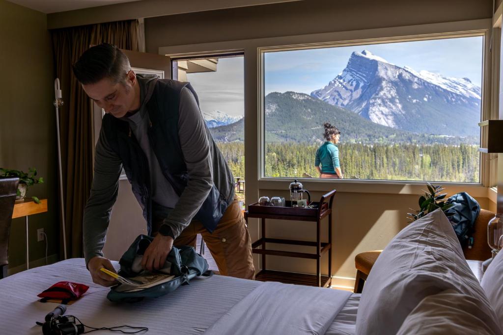 The Juniper Hotel & Bistro, Banff (updated prices 2026)