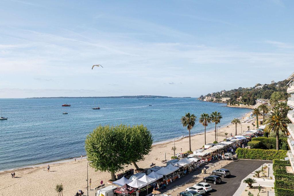 Emilie - panoramic sea views beach facing paradise, Vallauris (updated ...