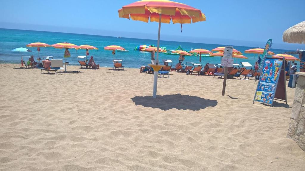 Villa al mare immersa nel verde, Marina San Gregorio (updated prices 2026)