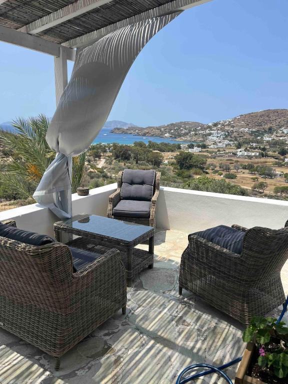 SeaScape House-Private Cycladic Retreat with Sea Views in Mylopotas, Mylopotas (bijgewerkte ...