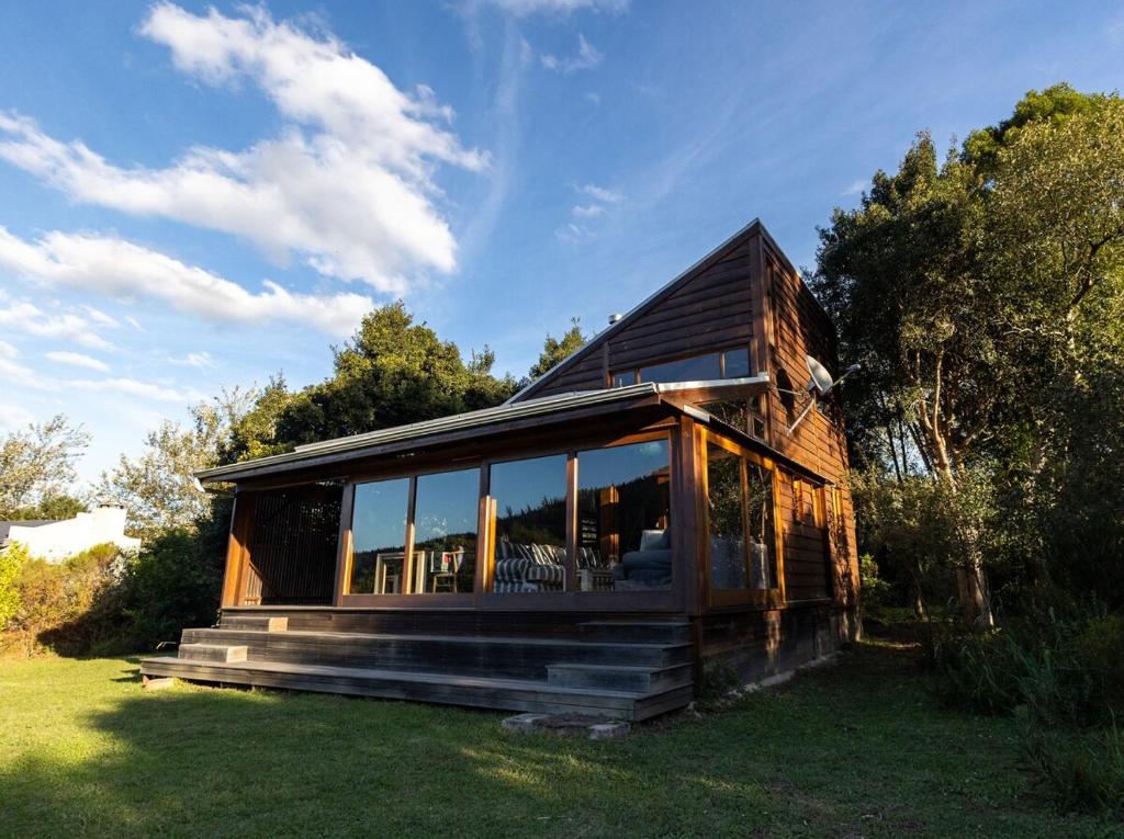 Wild and off-the-grid with style, Suurbraak (updated prices 2026)