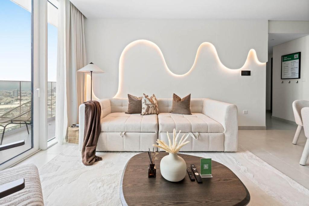 41st-Floor 2BR with World's Highest Running Track, Dubái (precios ...