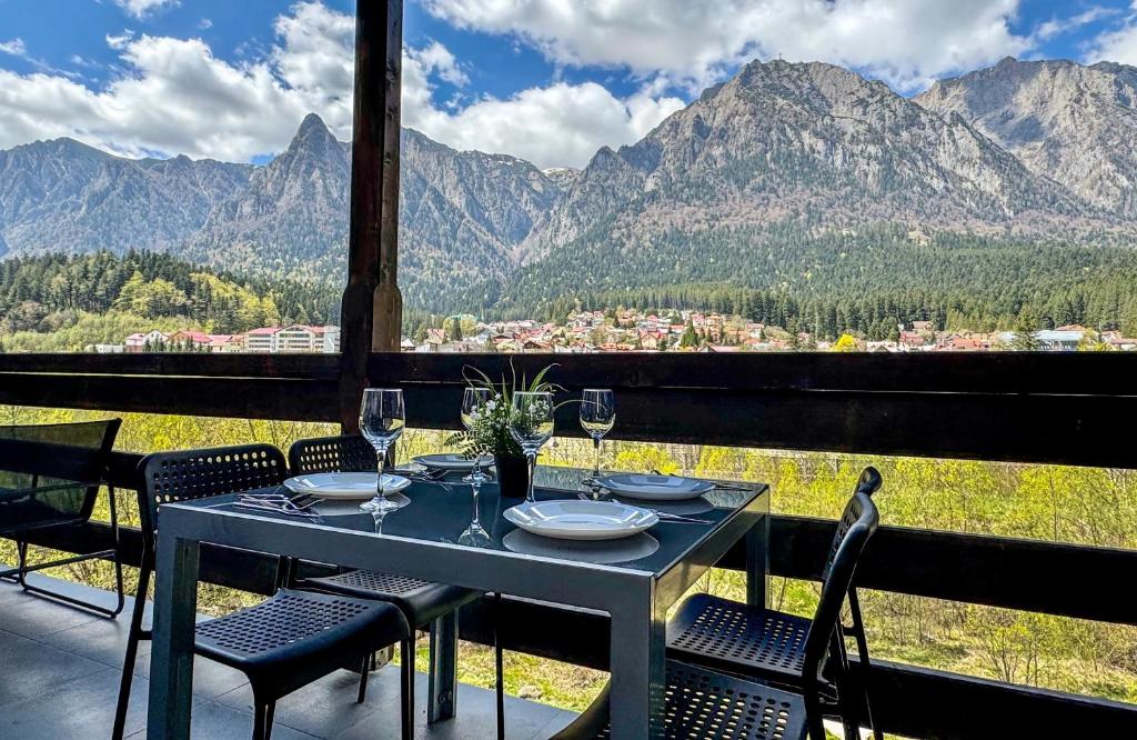 Busteni Mountain View Suites by the River - EV Plug, Buşteni (updated ...