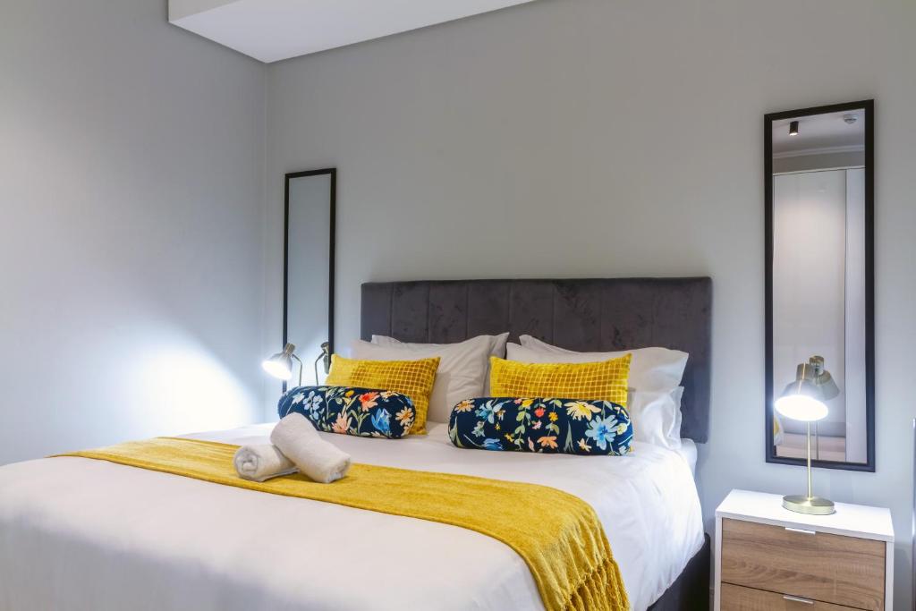 Chic & Elegant at Ellipse, Midrand (updated prices 2025)