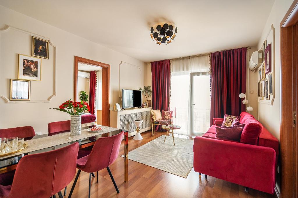 Gryffindor Tower, Bucharest (updated prices 2025)