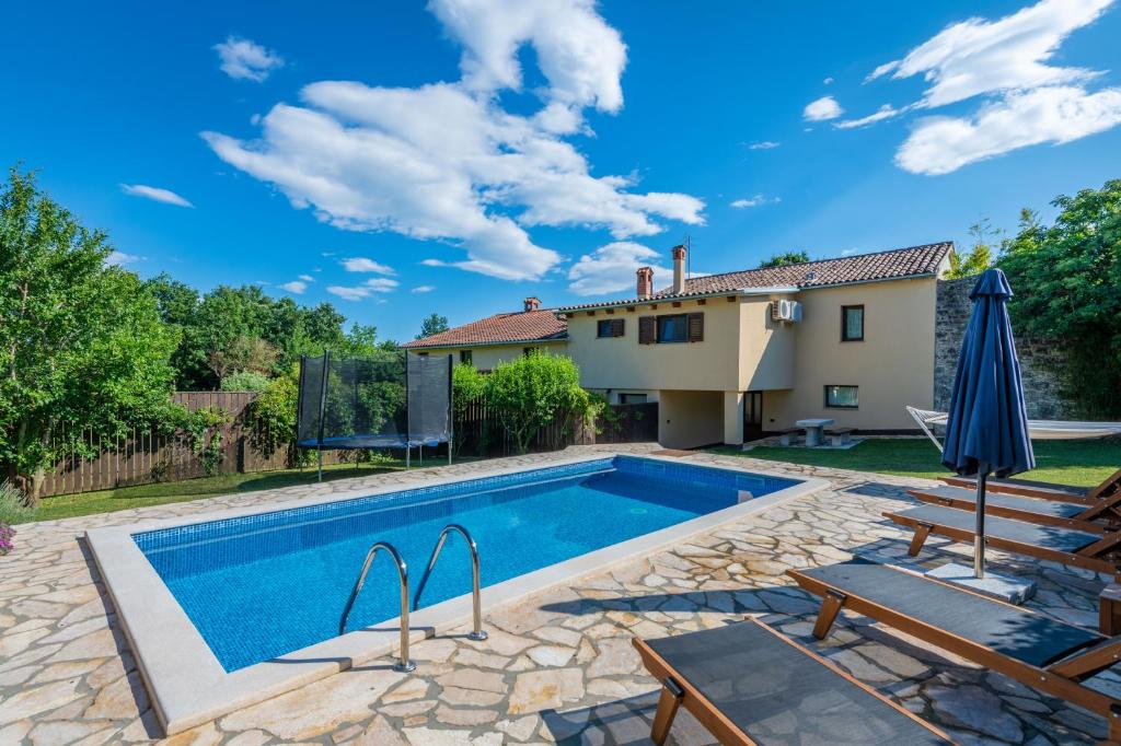 Villa Ladonja, a charming and cozy villa in a rustic setting, Gradišće ...