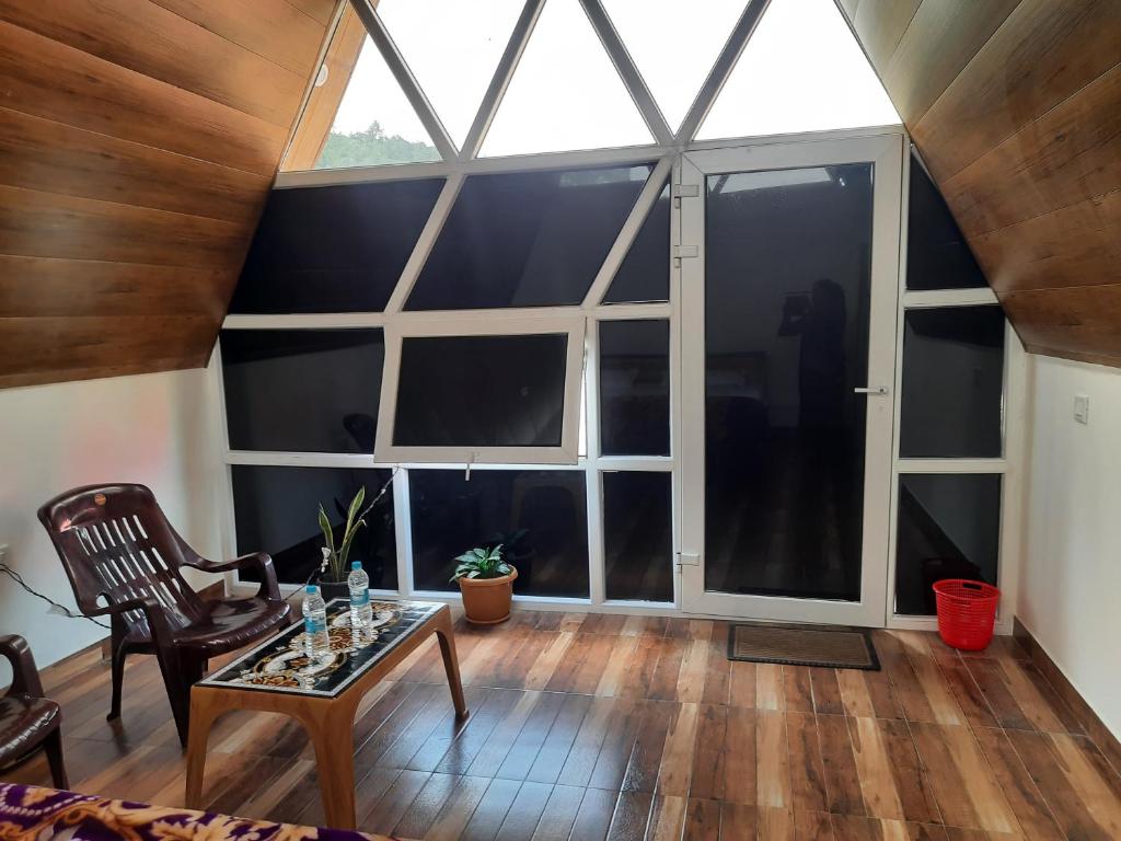 A FRAME - Family stay, Mylliem (precios actualizados 2025)