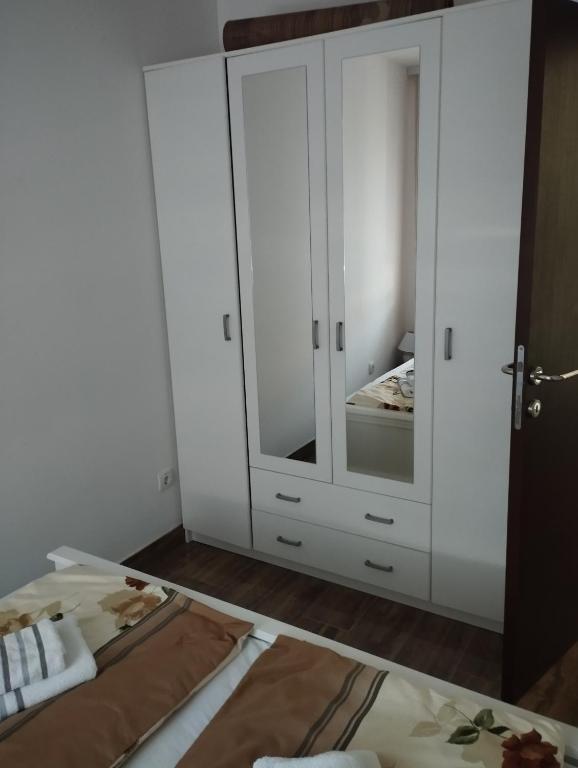 Andrejić, Ostrovo (updated prices 2025)