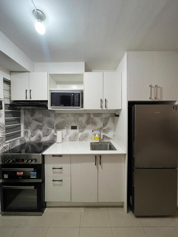 Convenient Studio Stay in Urban Deca Tipolo Mandaue with Balcony, WiFi ...