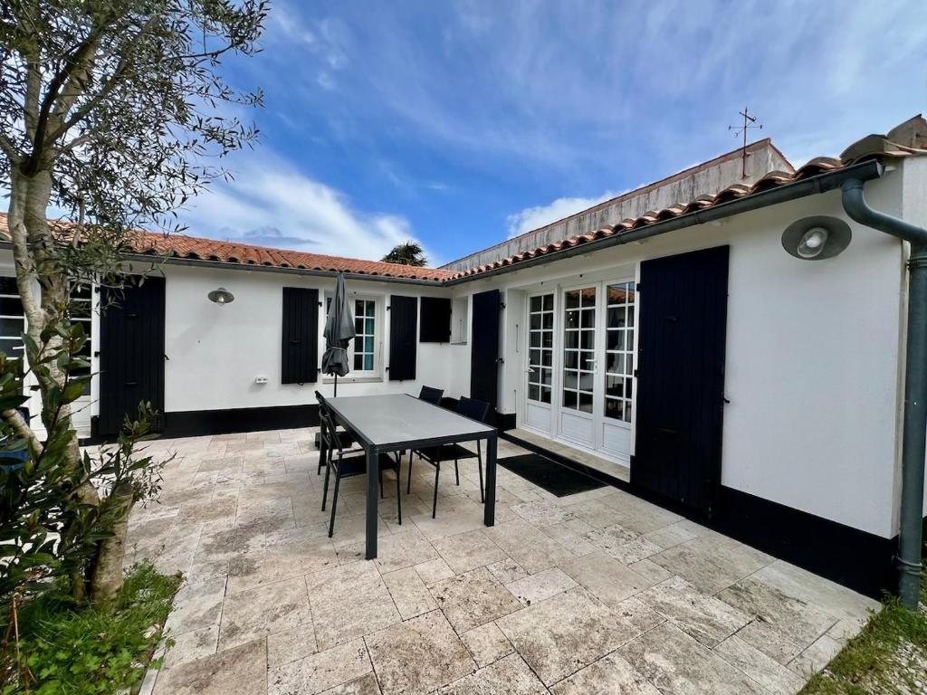 507 Les Agapanthes - Pretty one-story house, Ars-en-Ré (updated prices ...