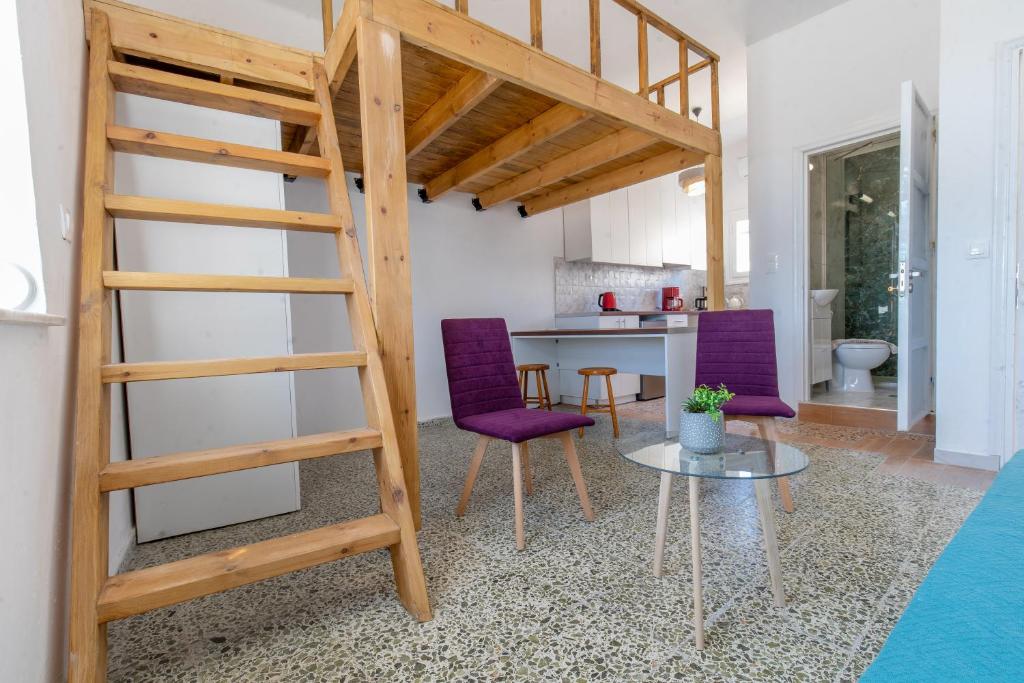 Caserma Regina, Rhodes Town (updated prices 2025)