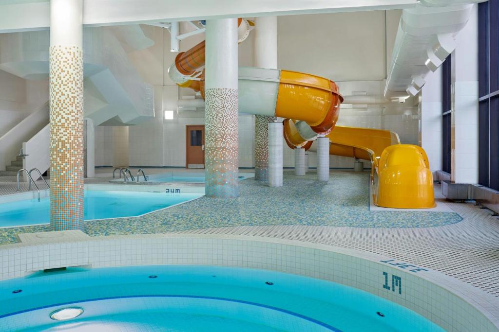 Delta Hotels by Marriott Saskatoon Downtown, Saskatoon (updated prices ...