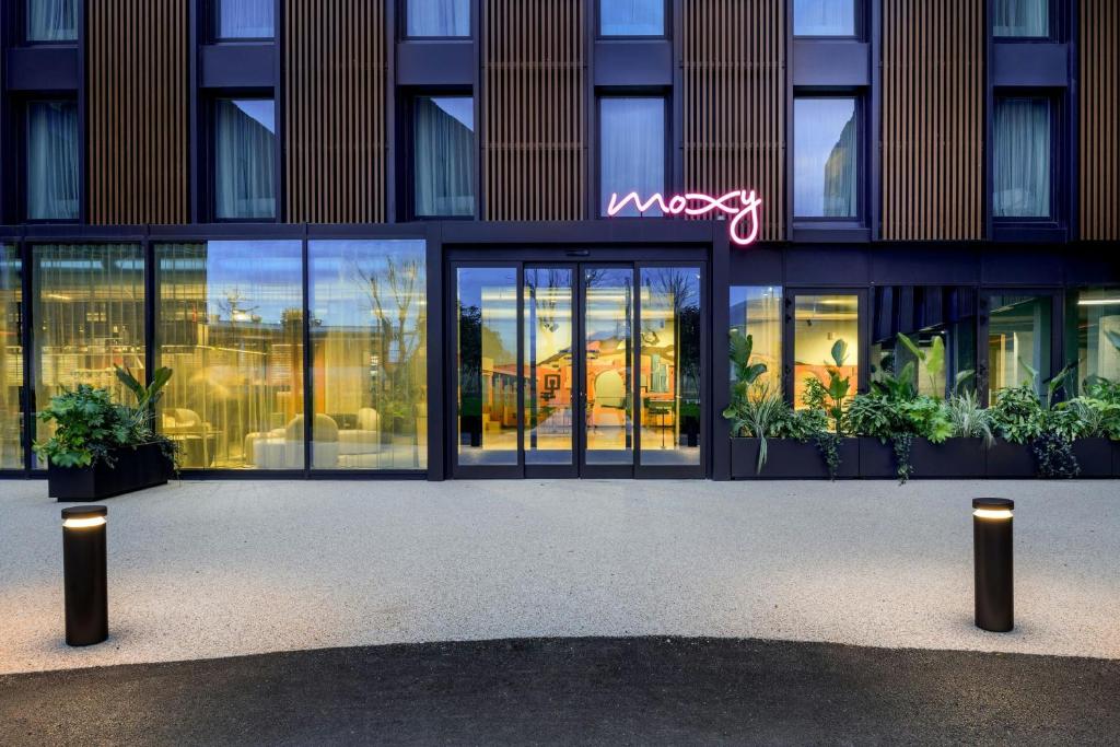 Moxy Pompeii, Torre Annunziata (updated prices 2025)