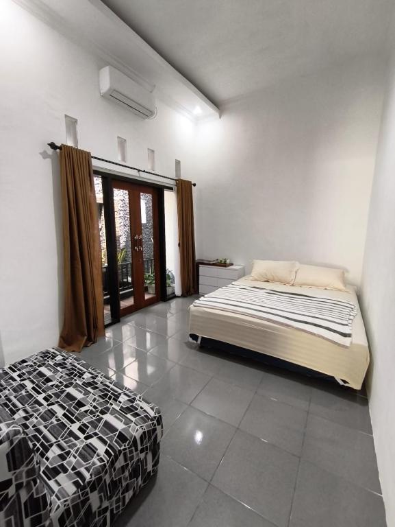 nadien home stay Banyuwangi, Banyuwangi (precios actualizados 2025)