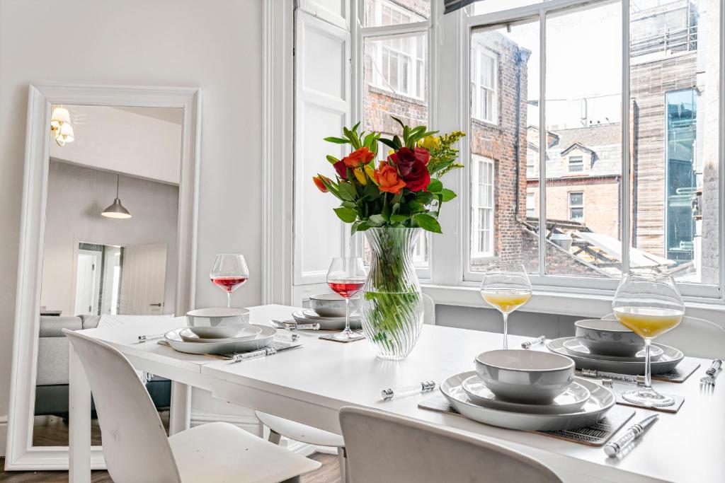 Liverpool Executive Suite for Luxury Stays, Liverpool (prezzi ...