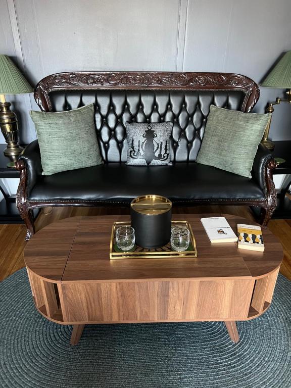 Somerset House Inn, Provincetown (updated prices 2025)