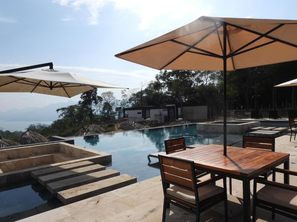 Topowa Club House Resort, Girón (precios actualizados 2026)