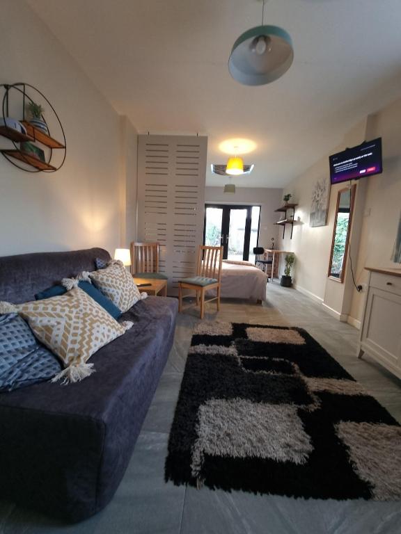 Studio, Luton (updated prices 2026)