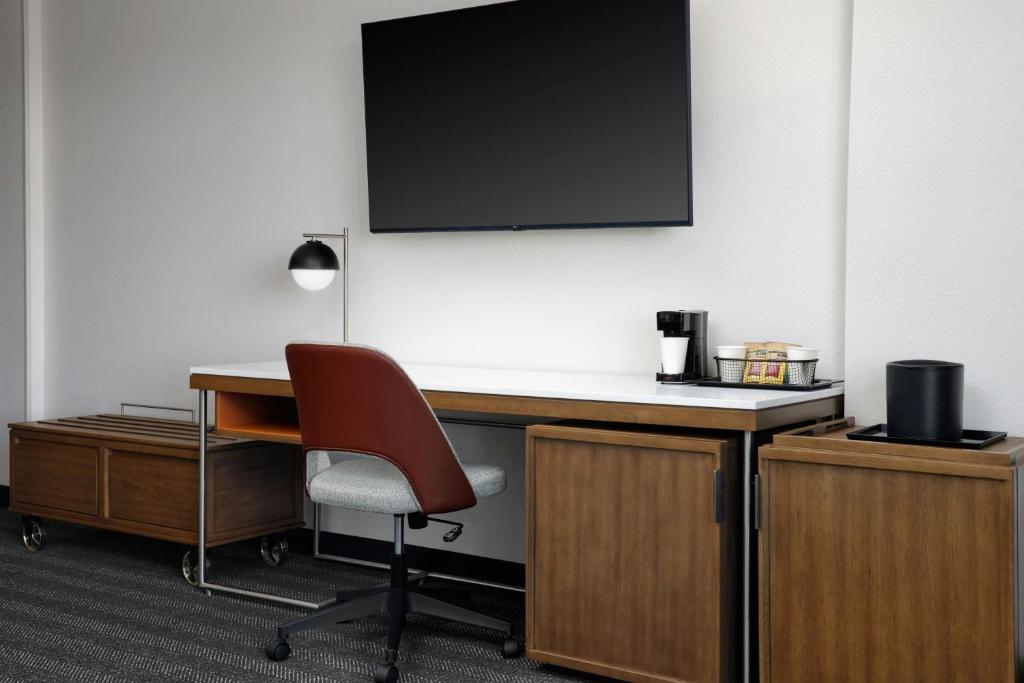 Courtyard by Marriott Dallas DFW Airport North/Grapevine, Grapevine ...