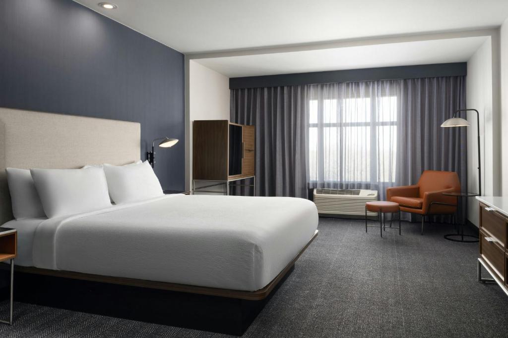 Courtyard by Marriott Dallas DFW Airport North/Grapevine, Grapevine ...