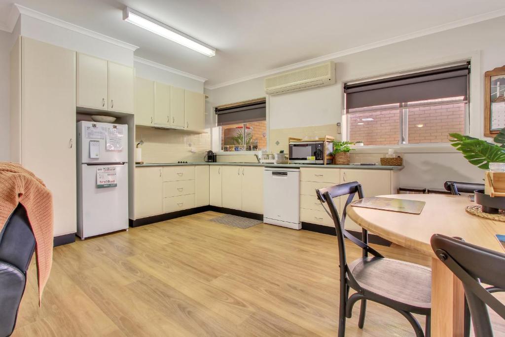 Sage's, Hay (updated prices 2025)