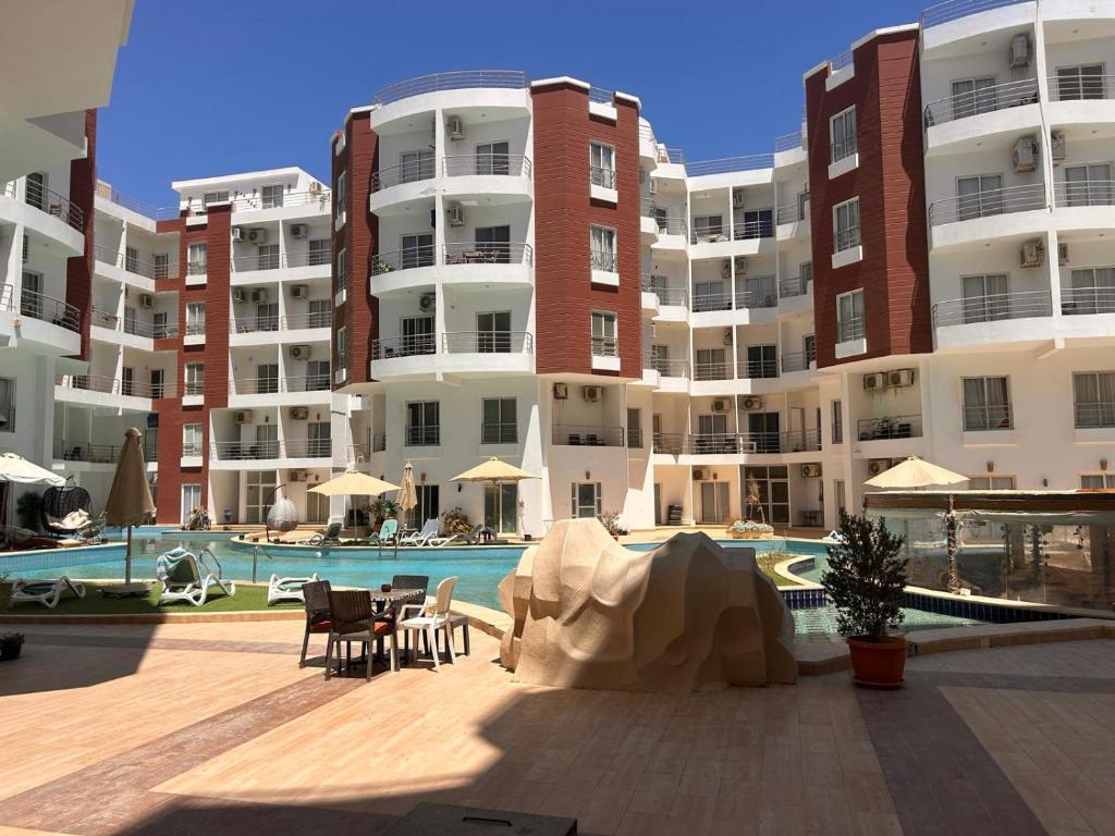 Aqua Palms Hurghada Pool Level Studio, Hurghada (prezzi aggiornati per ...