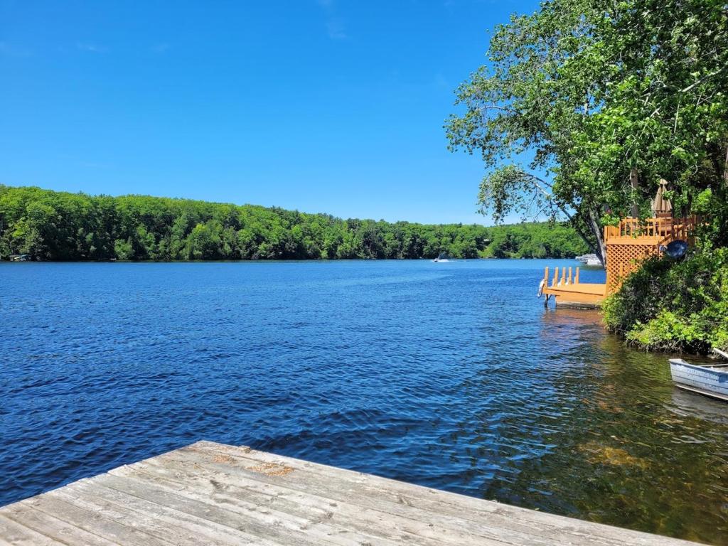 Castaway Cottage on Croton Pond #4, Newaygo (updated prices 2025)