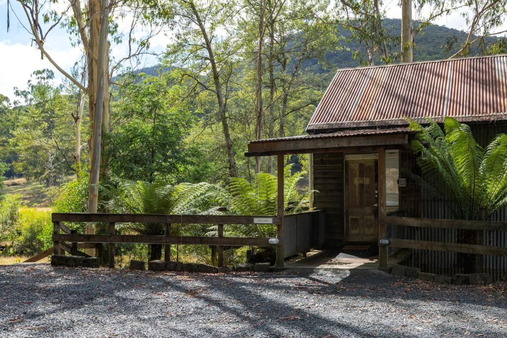Toorongo Valley Estate, Noojee (updated prices 2025)