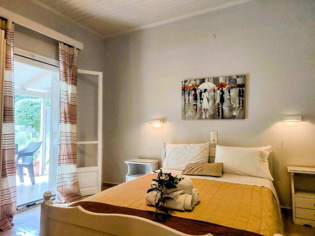Amalia Apartment, Perítheia (updated prices 2025)