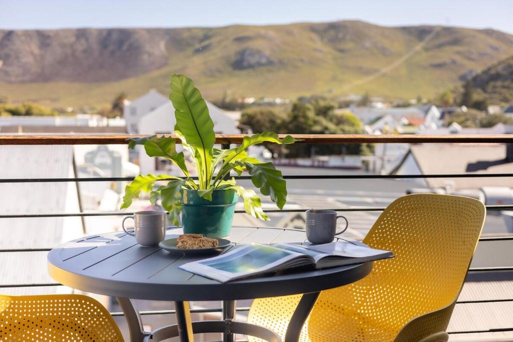 Hermanus Waterfront, Central Mountain View, Apt 6, Hermanus (aktualisierte Preise für 2025)