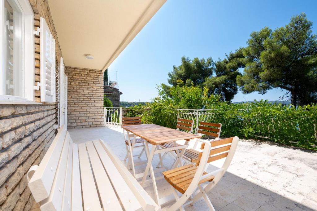 Beachfront apartments Nincevic, Trogir (precios actualizados 2025)