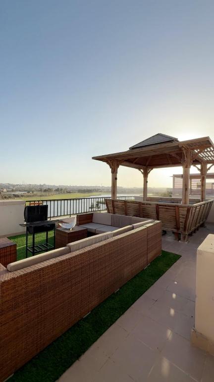 Luxury 3BR Penthouse Marassi Golf & Lagoon View, El Alamein (updated ...