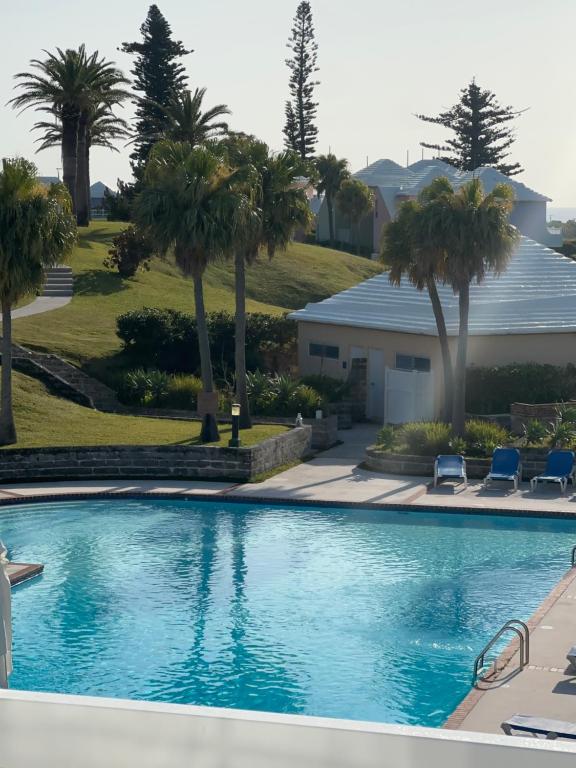 St George's Club, Saint George (updated prices 2025)