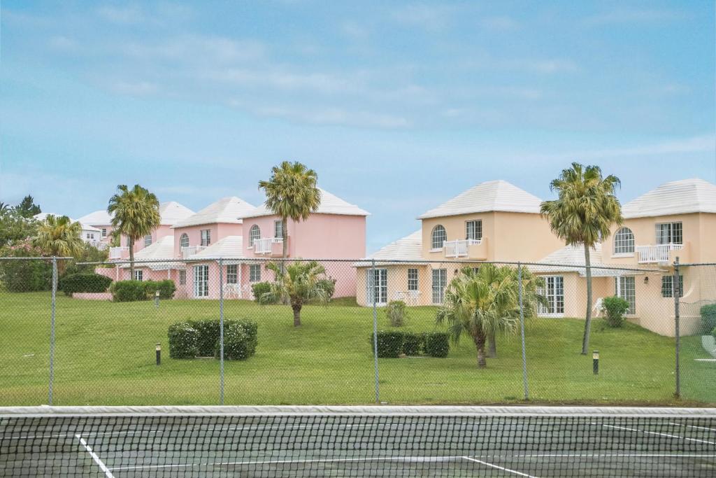 St George's Club, Saint George (updated prices 2025)