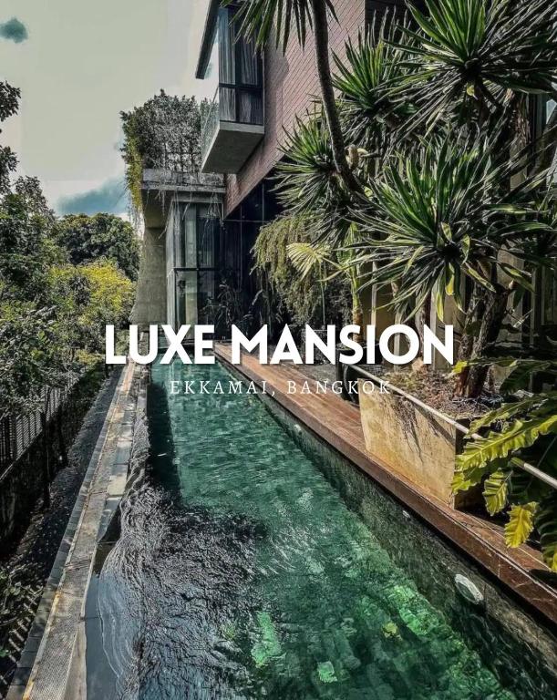 Luxury Modern Pool Jacuzzi Villa 5BR Thonglor, Khlong Toei (precios ...