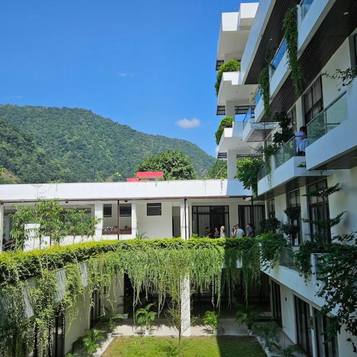 Phool Chatti Yoga Ashram 7 day Yoga Retreat, Shivpuri (aktualisierte ...