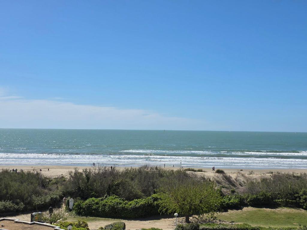 Arena Beach Vue incroyable Plage Clim Wifi Parking, La Grande-Motte ...