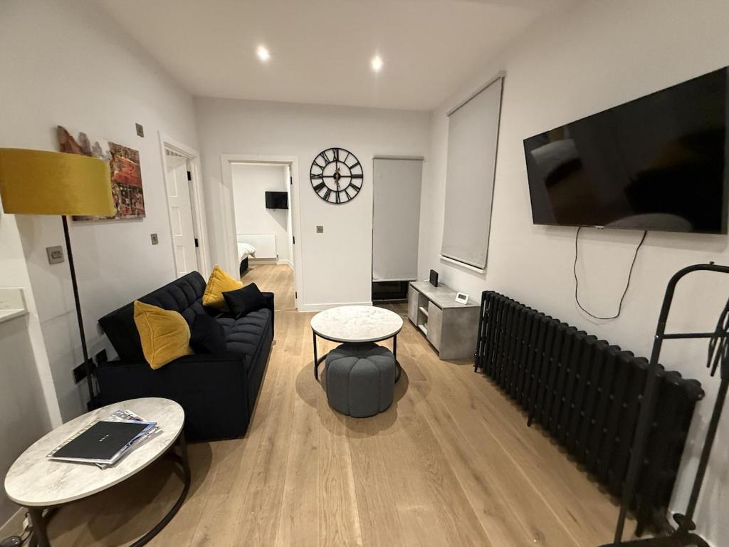 The London Hideaway Fulham, London (updated prices 2025)