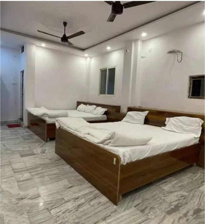 Hari Om Yatri Nivas Home Stay, Jāmb (updated prices 2026)