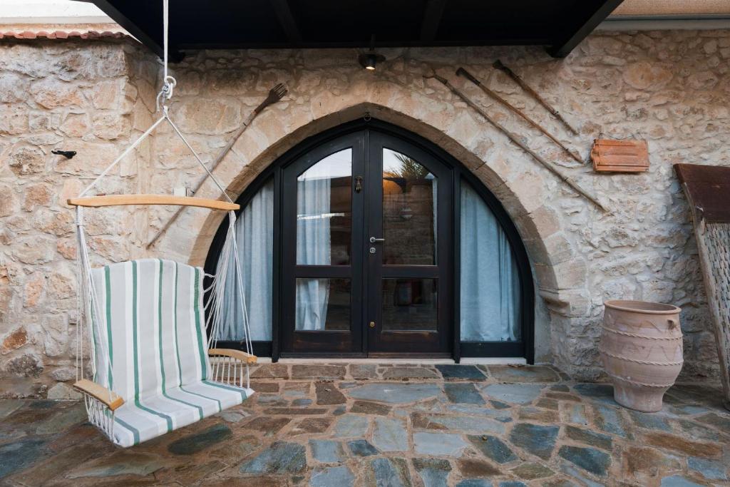 Boxer House - Where Tradition meets Comfort, Mesa Chorio (prisene ...