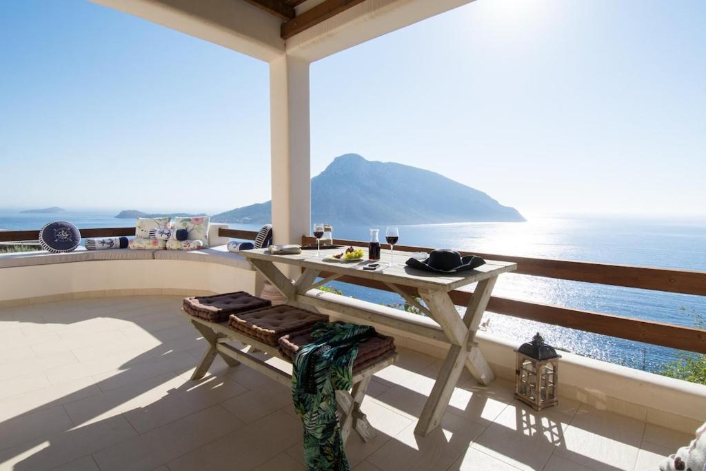 Kastelli Sunset Villa, Kalymnos (updated prices 2026)