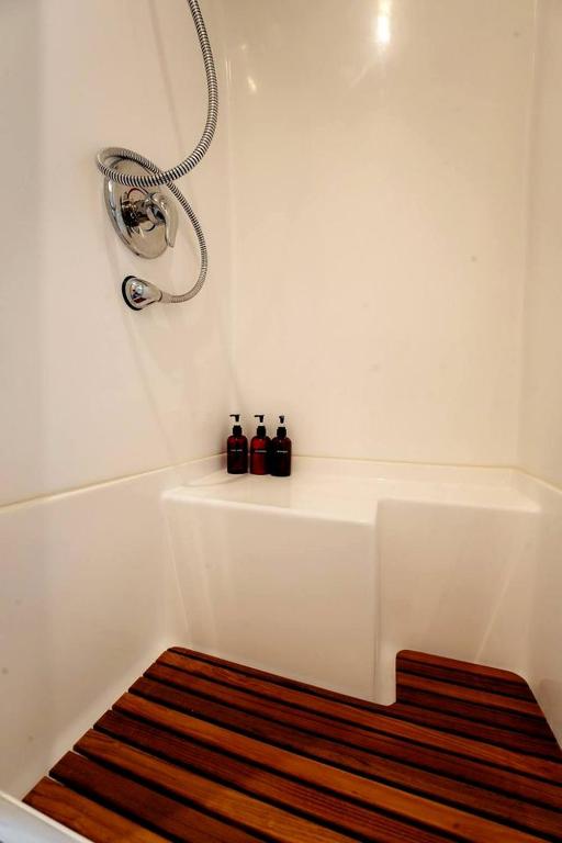 Spectacular Airstream with Incredible Countryside Views in Washington ...