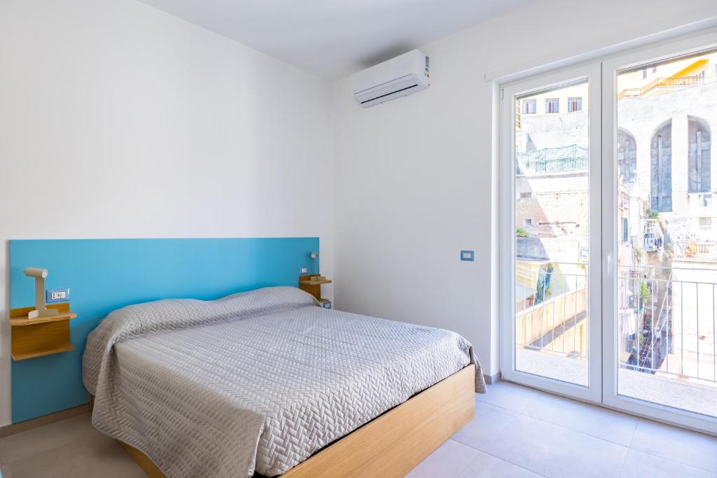 Brombeis Double Bedroom Center by NapoliApartments, Napels (bijgewerkte ...