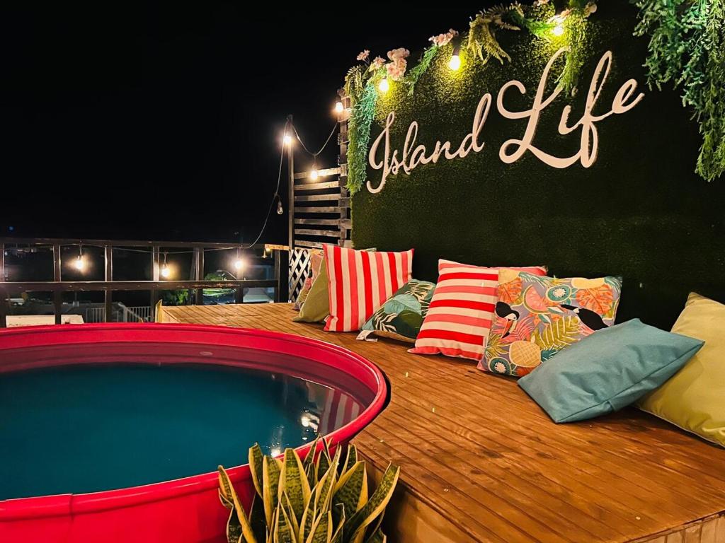 Isabela Beach House Rooftop Pool 7 personas, Isabela (precios ...