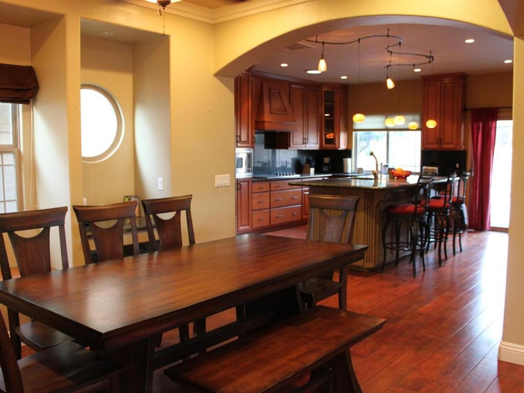 F-25 Belles Castle, Anaheim (updated prices 2026)