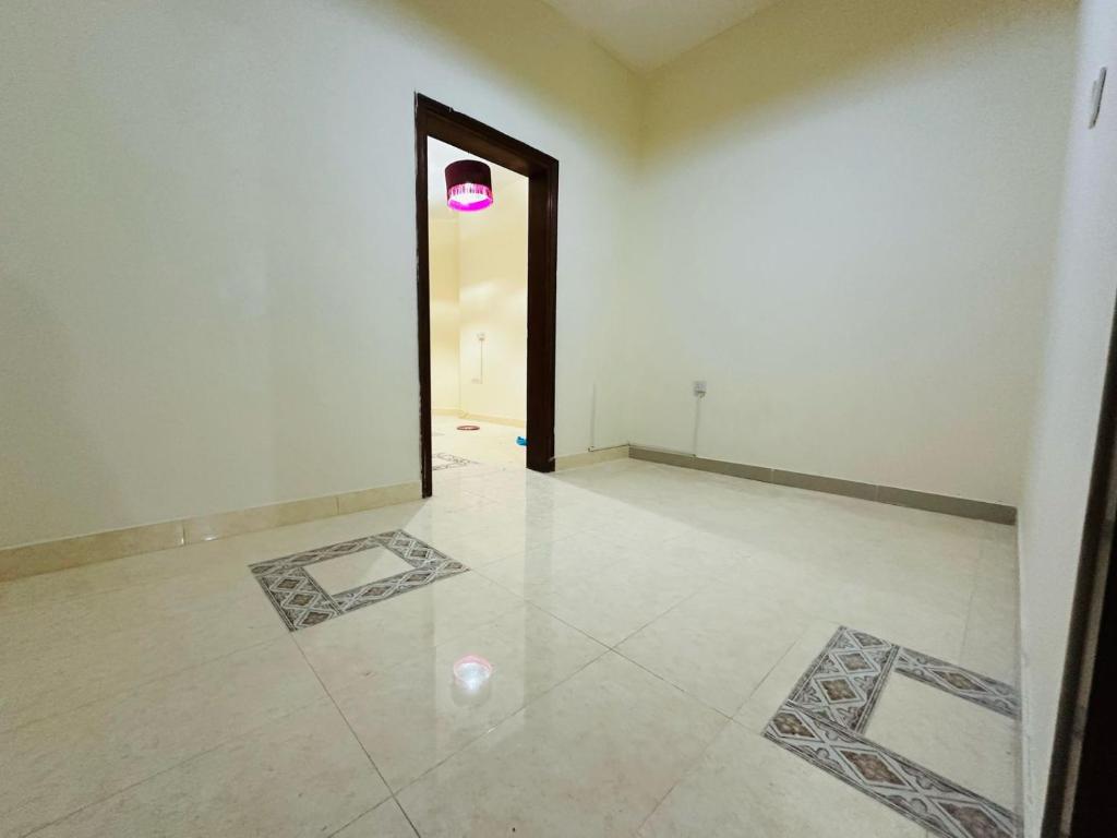 Hourly Yours 109, Sabkhah (precios actualizados 2025)