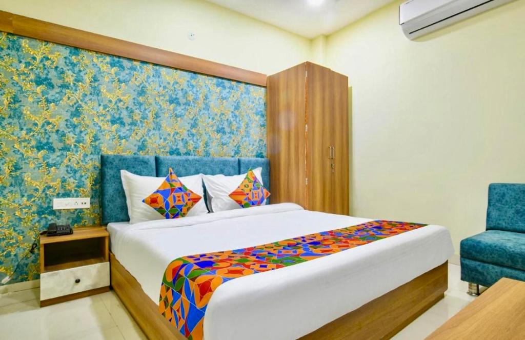 Hotel Boston Mathura Near Janambhoomi Mathura - Luxury with Affordable ...