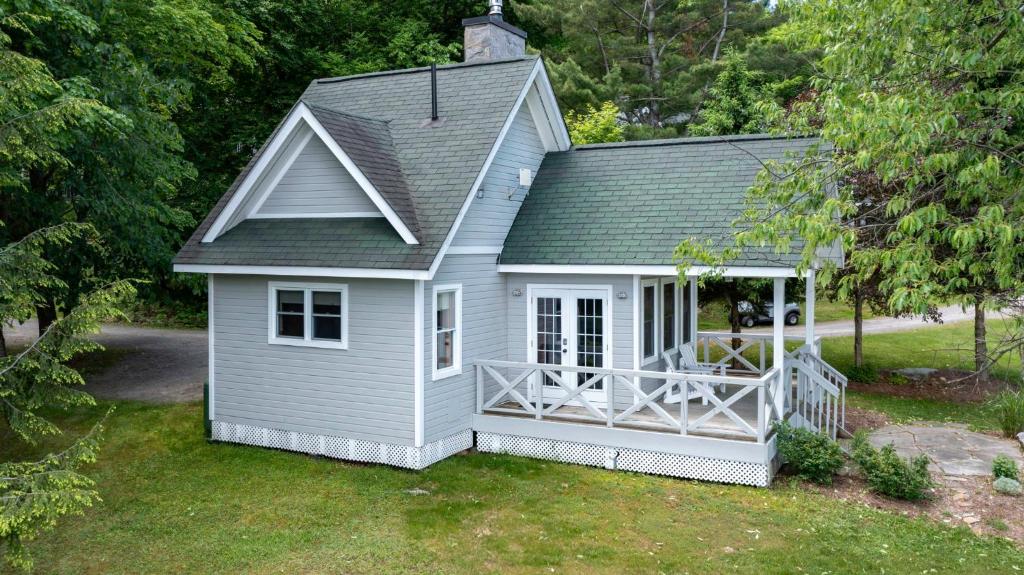 Port Cunnington Lodge, Dwight (updated prices 2026)